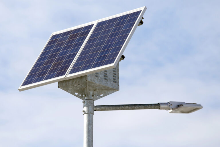 How To Install Solar Panels For Lights: Step-By-Step Guide | Solar ...