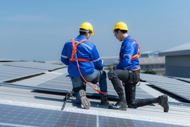 Signs That Your Solar Panel Needs Repair | Solar Energy Solutions